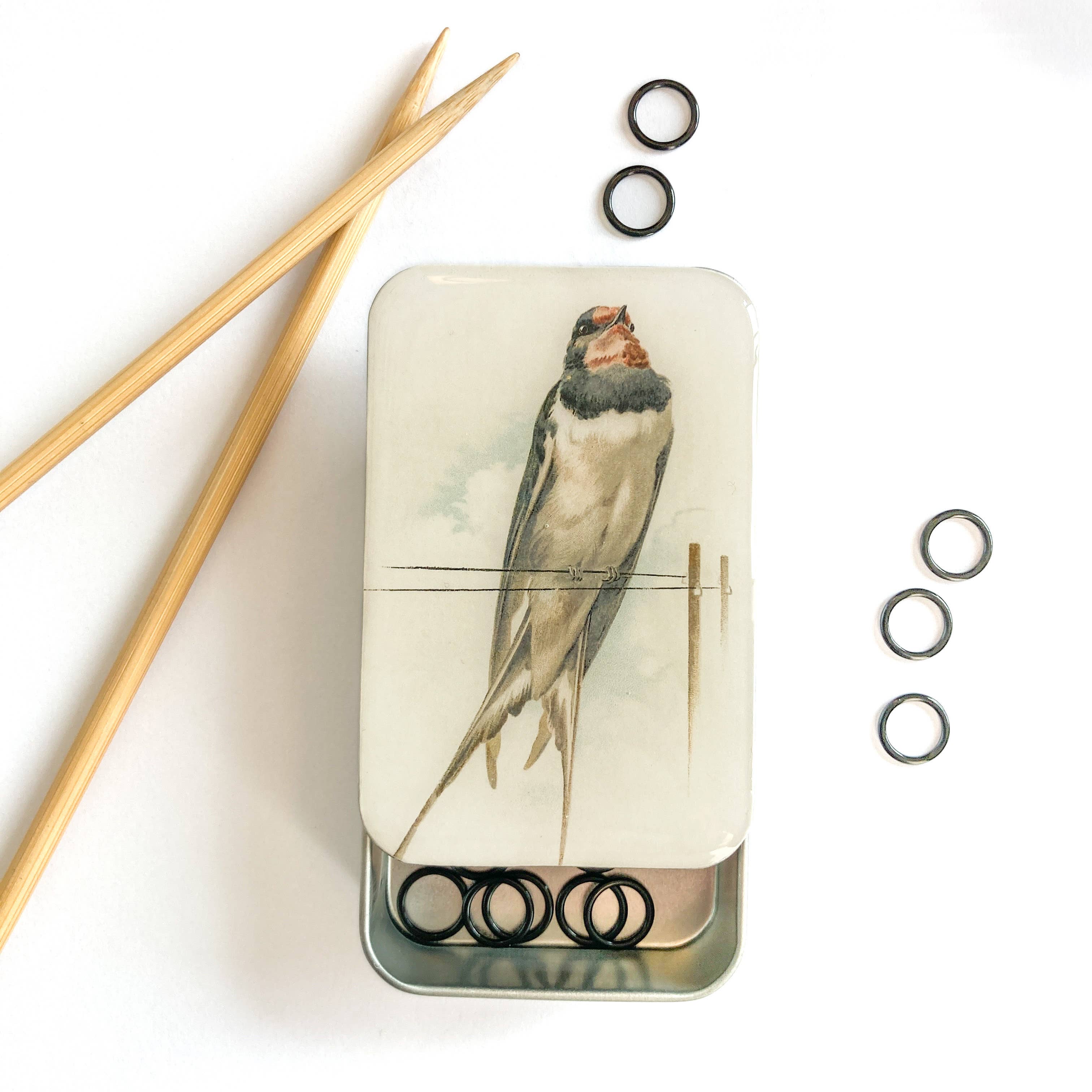 FIREFLY NOTES | Notions Tin :: French Swallow – Firefly Fibers